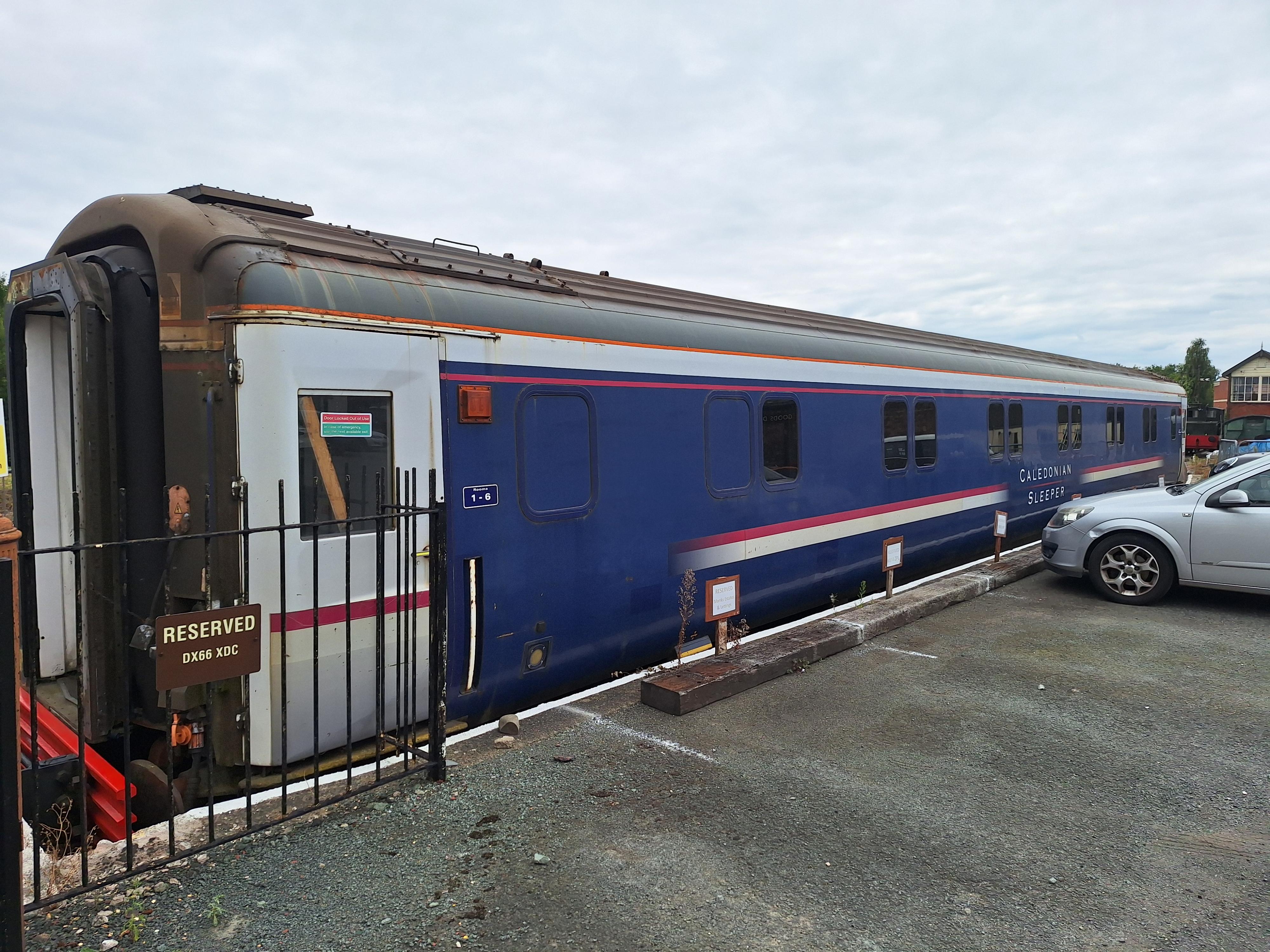 BR 10722 Mk 3a Convertible Sleeper with Disabled Compartment Built 1984