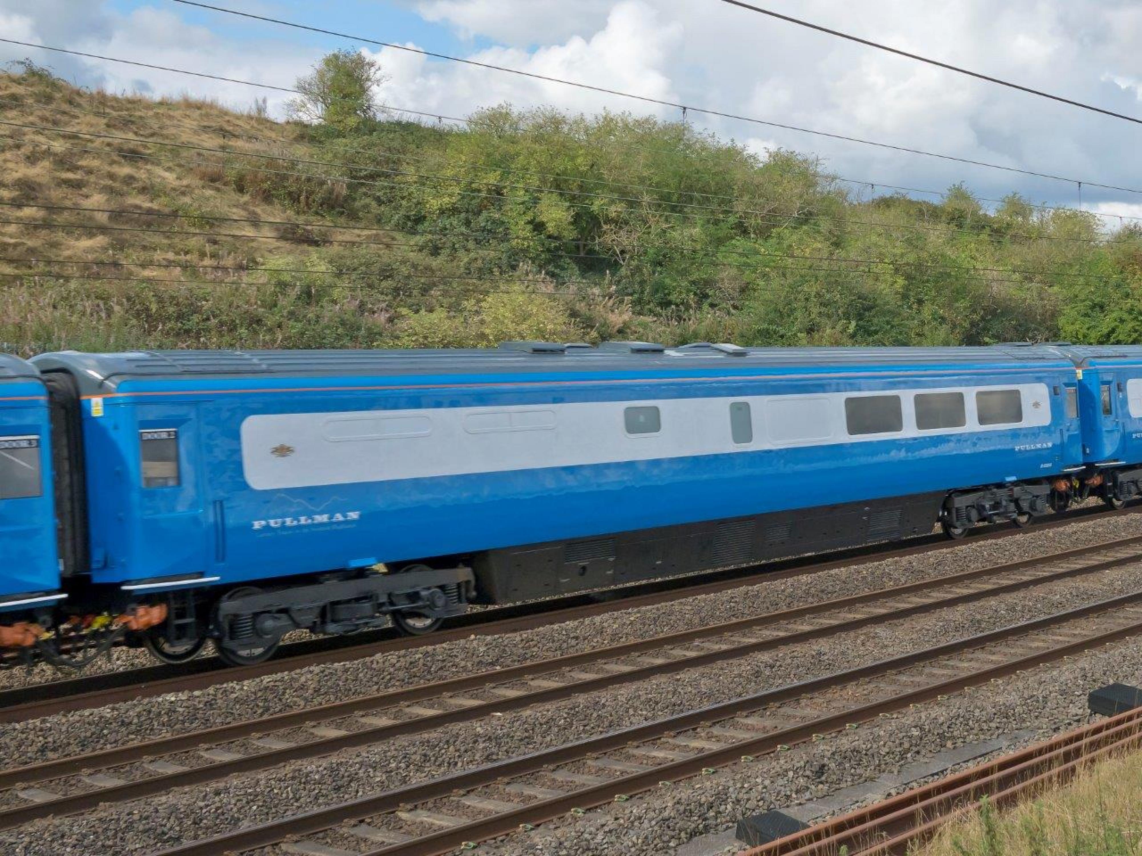 BR 40032 Mk 3 HST Trailer Buffet Standard, later TFKB Built 1978